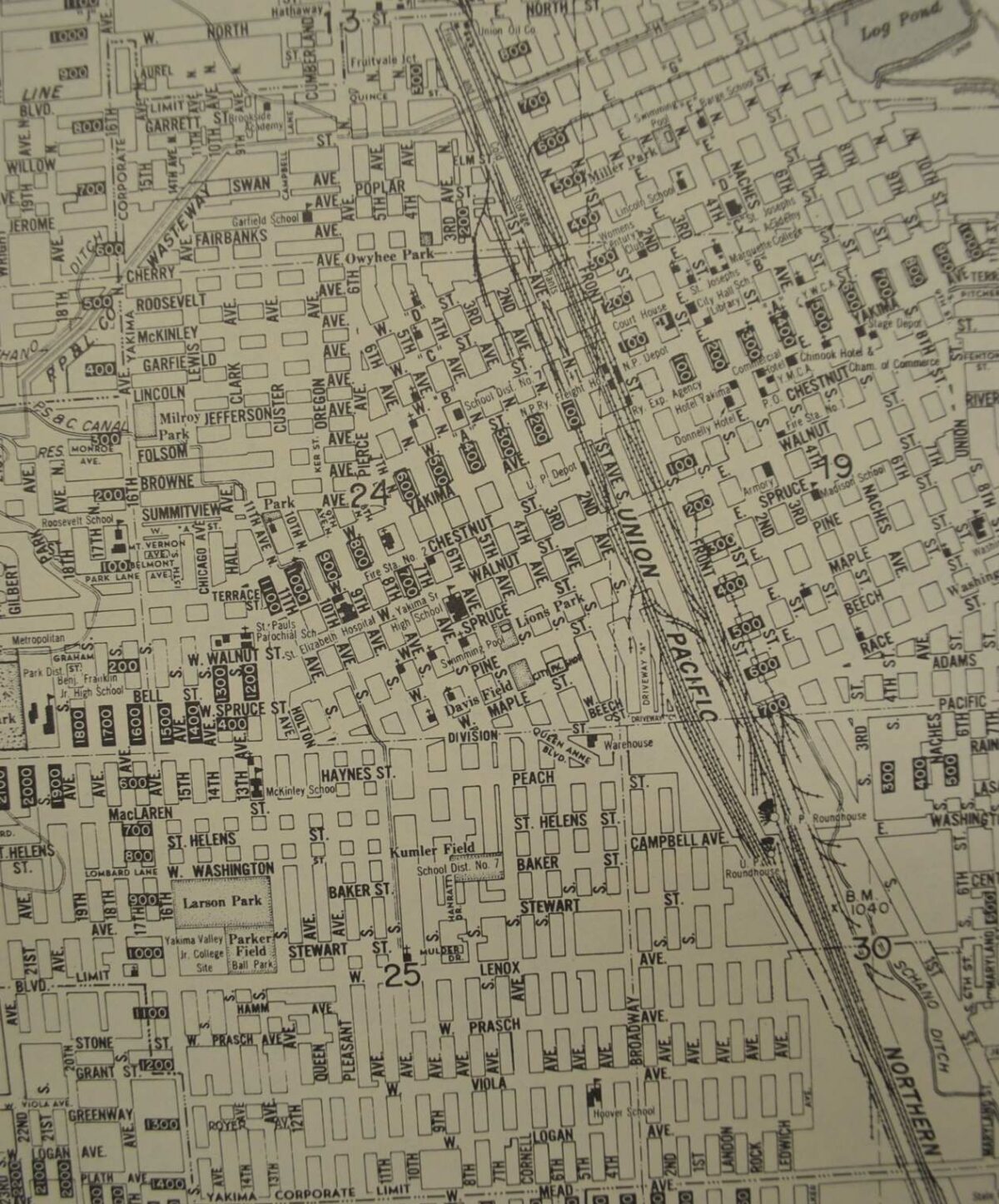 Yakima, Washington circa 1950’s - Kroll Antique Maps